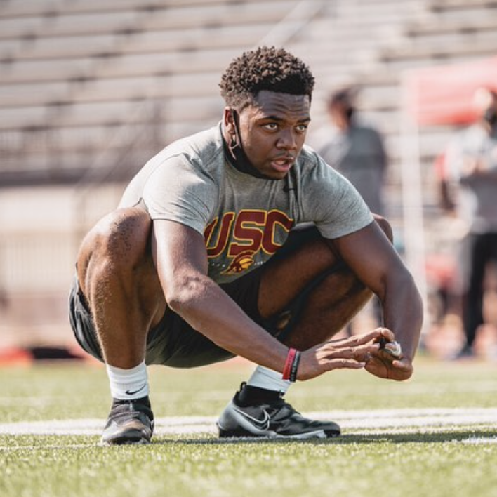 ENGAGE - Raesjon Davis